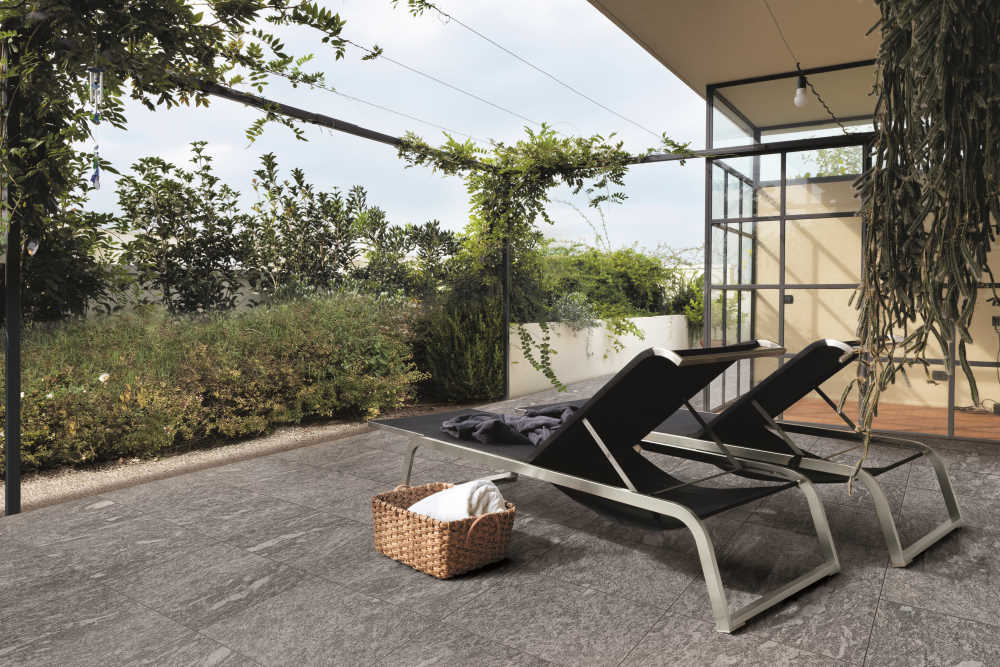 Tuintegels kopen bij GSB | Verhoeven Tuinhout & Steengoed in Helmond ...